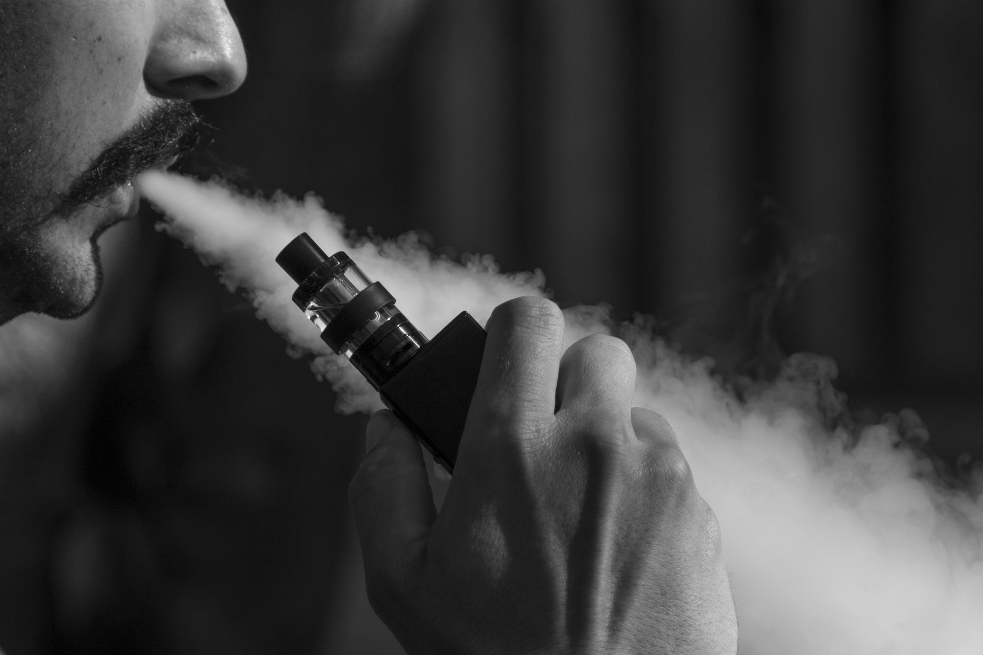 Vaping increases risk of heart failure by almost 20%